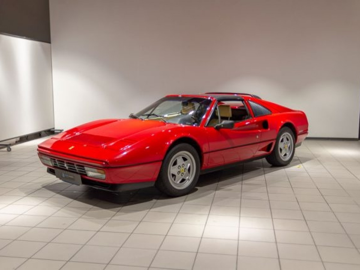 FERRARI 208/308/328/GTO 328 GTS