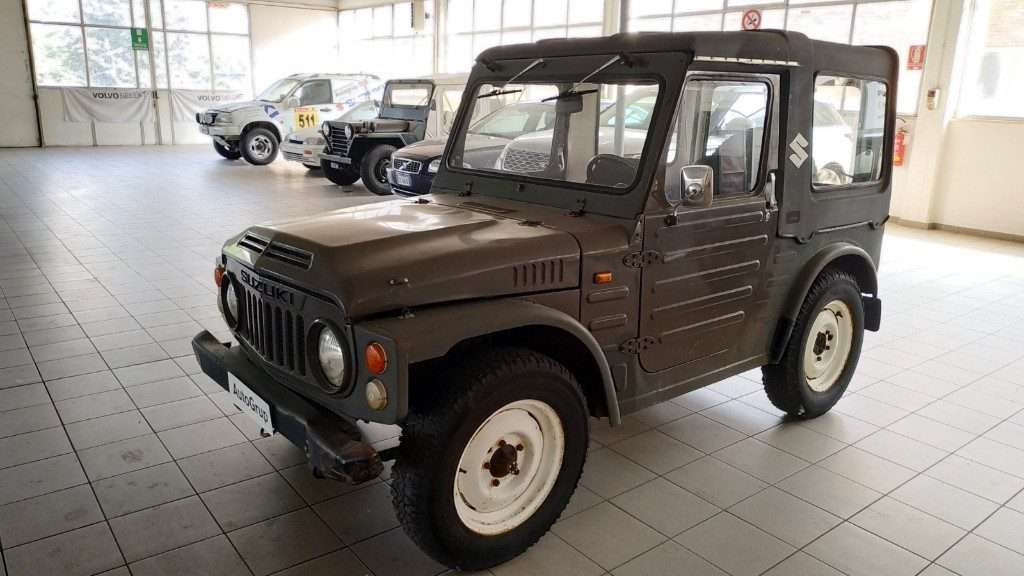 Suzuki SJ SamuraiLJ80