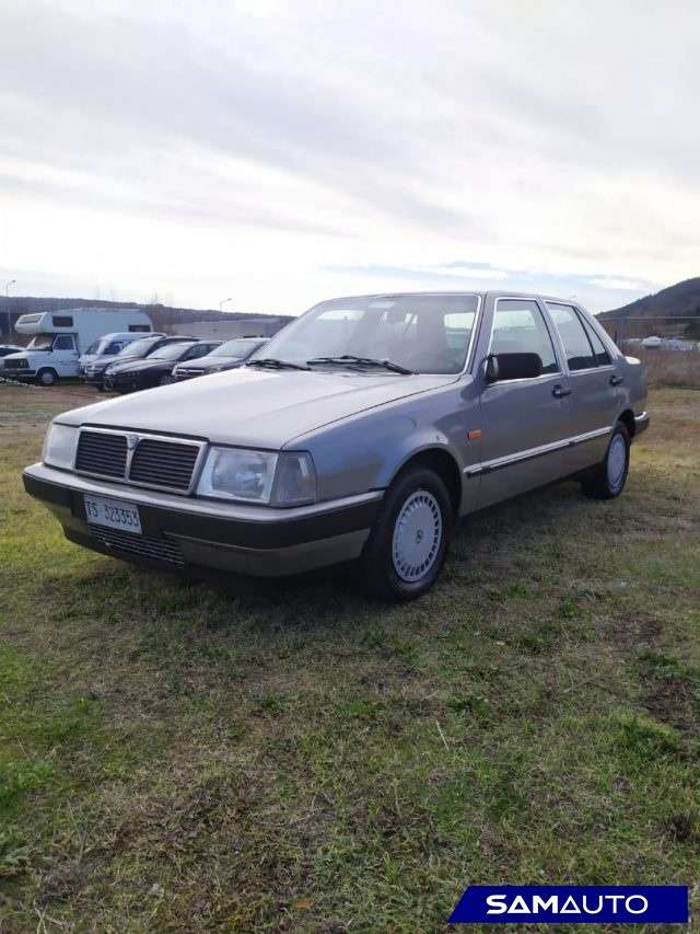 Lancia Thema2.0 i.e.