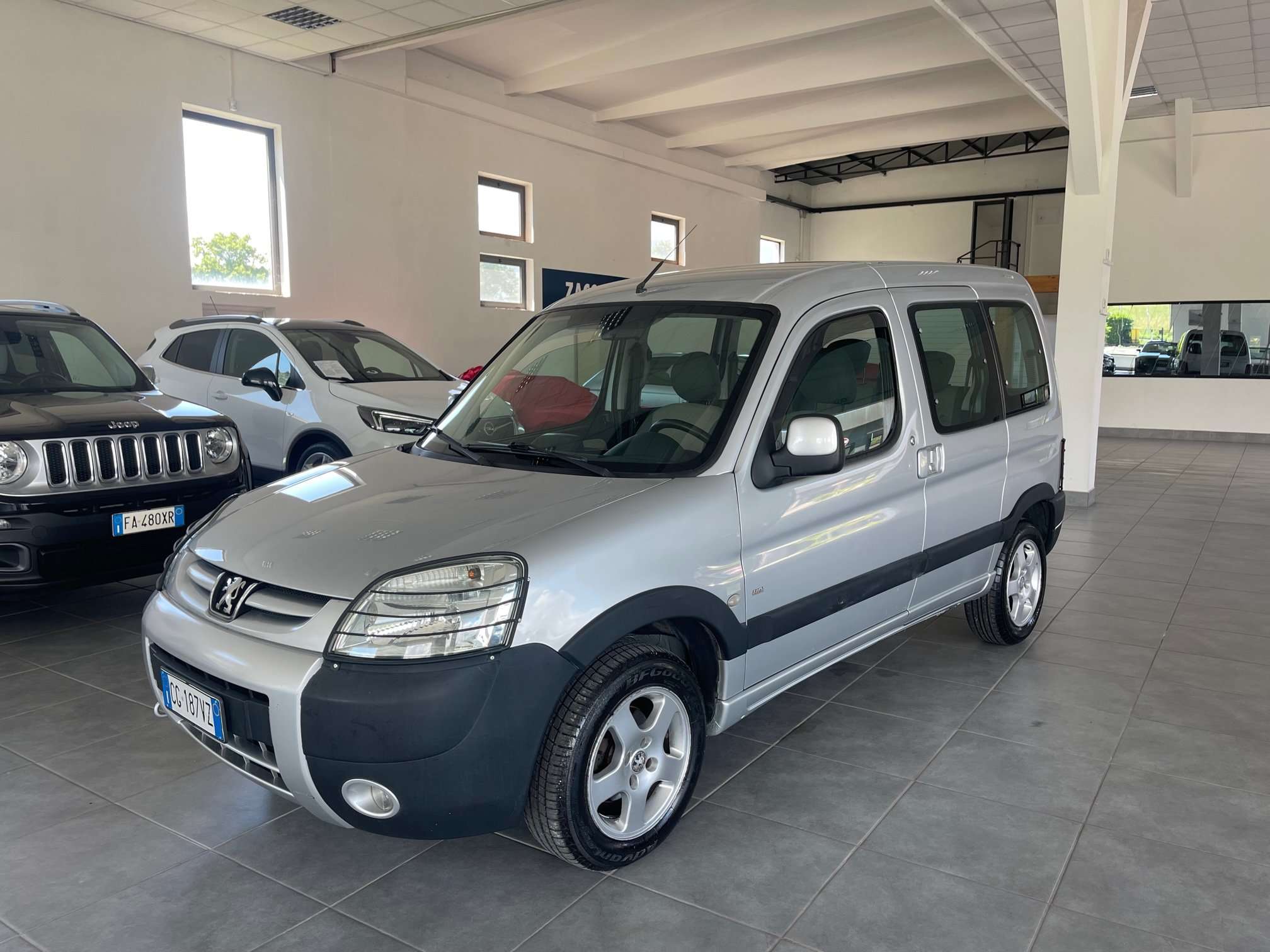 Peugeot Ranch2.0 hdi Lee