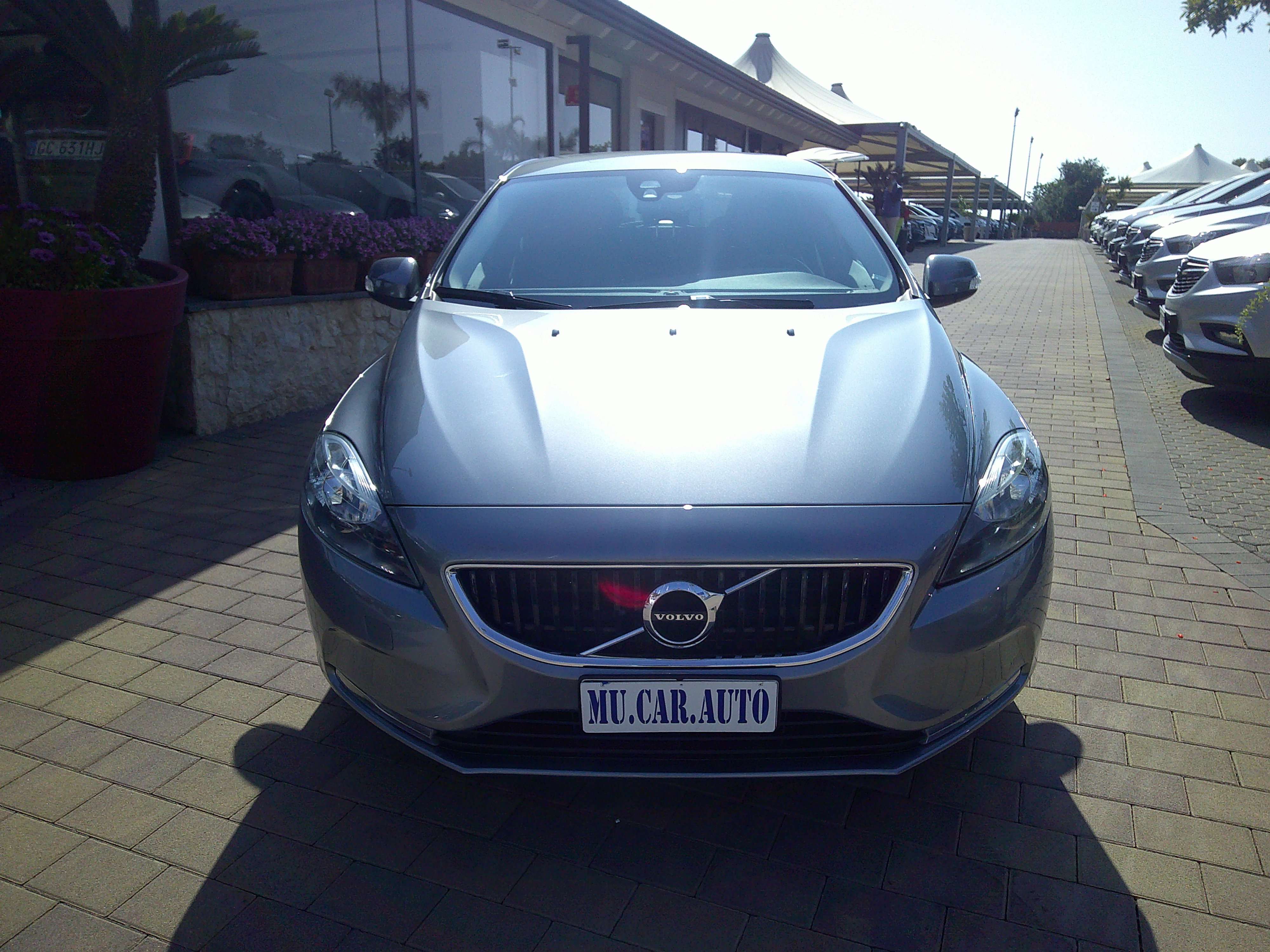 Volvo V40V40 2.0 d2 Business my19