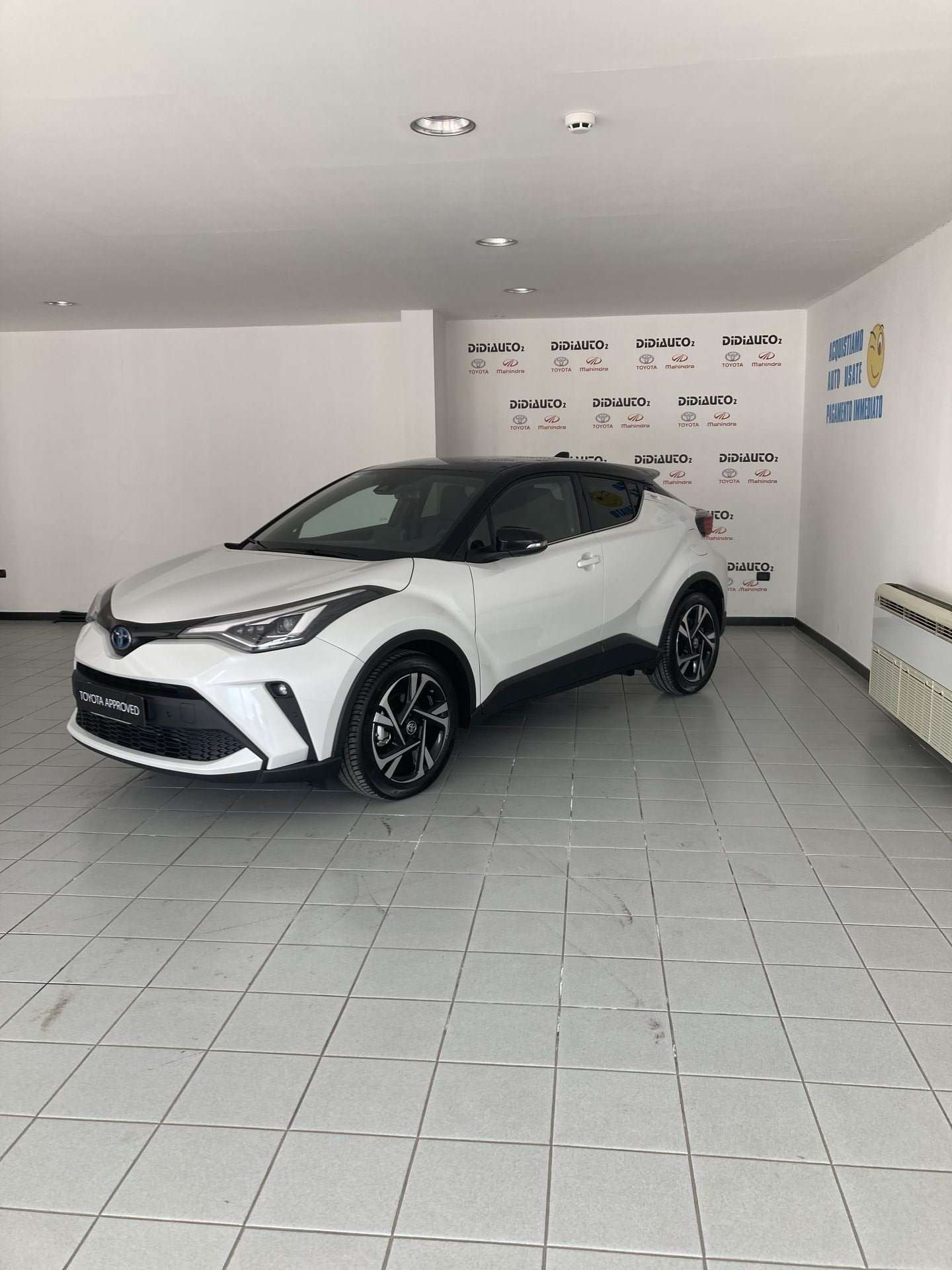 Toyota C-HR2.0 Hybrid E-CVT Trend