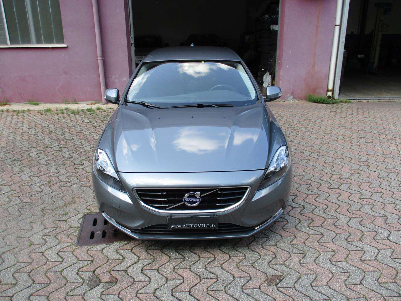 Volvo V40D2 Geartronic Momentum