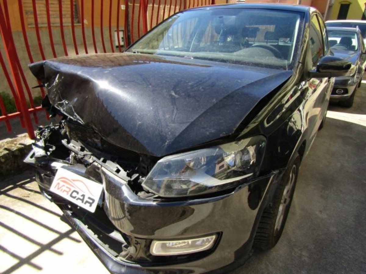 VOLKSWAGEN Polo 5ª serie Polo 1.6 TDI 90CV DPF 5 porte Comfortline