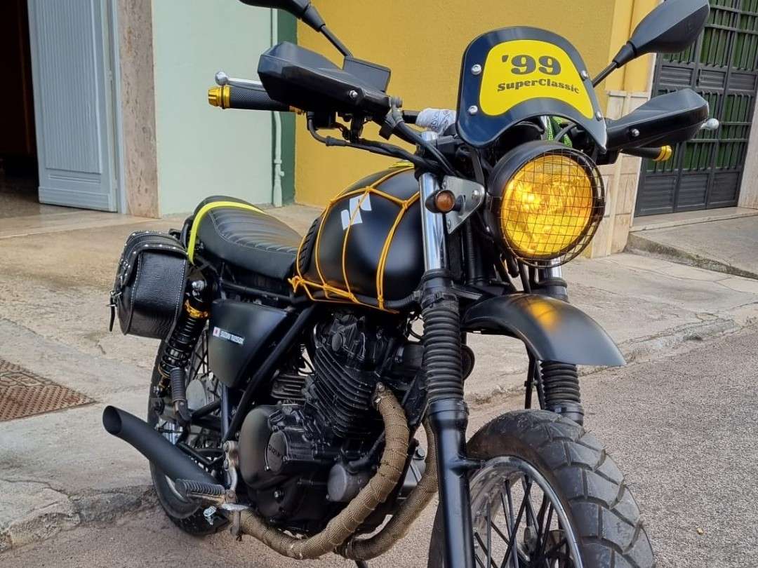 Suzuki TU 250X SCRAMBLER