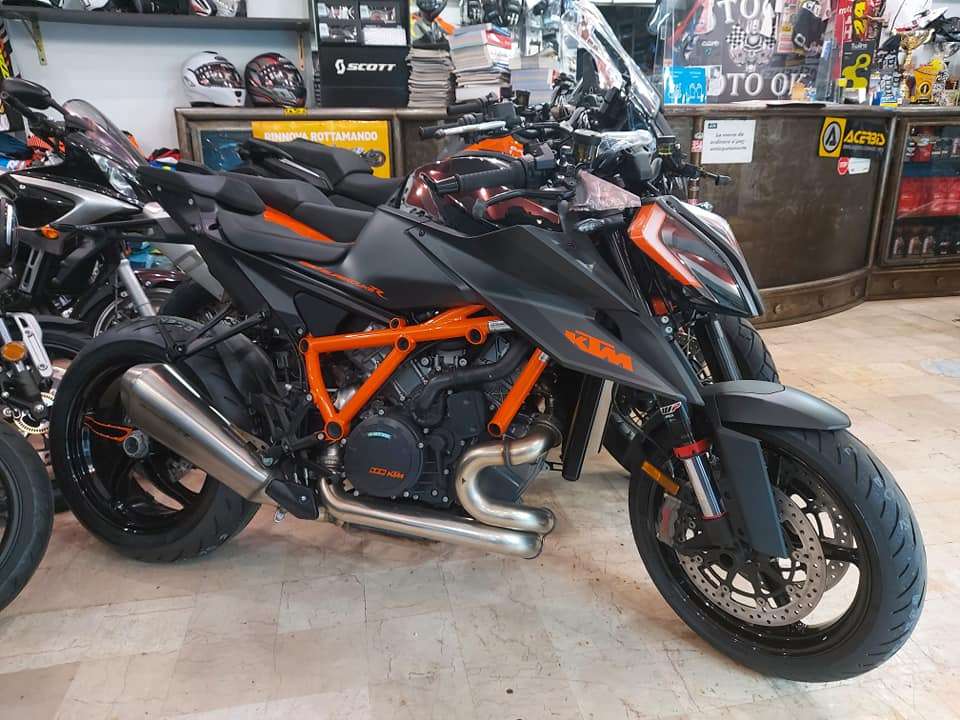 KTM 1290 Super Duke R