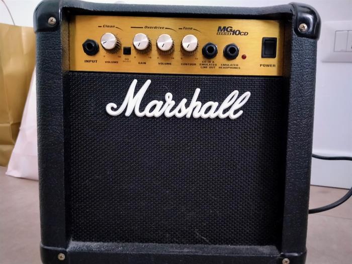 AMPLIFICATORE MARSHALL MG10CD GOLD