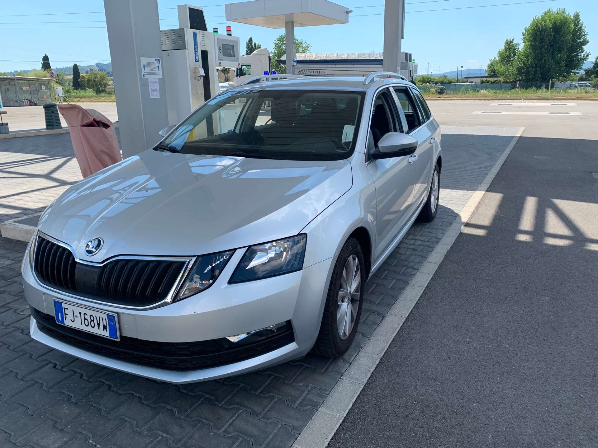 Skoda OctaviaWagon 1.4 tsi g-tec Ambition 110cv dsg