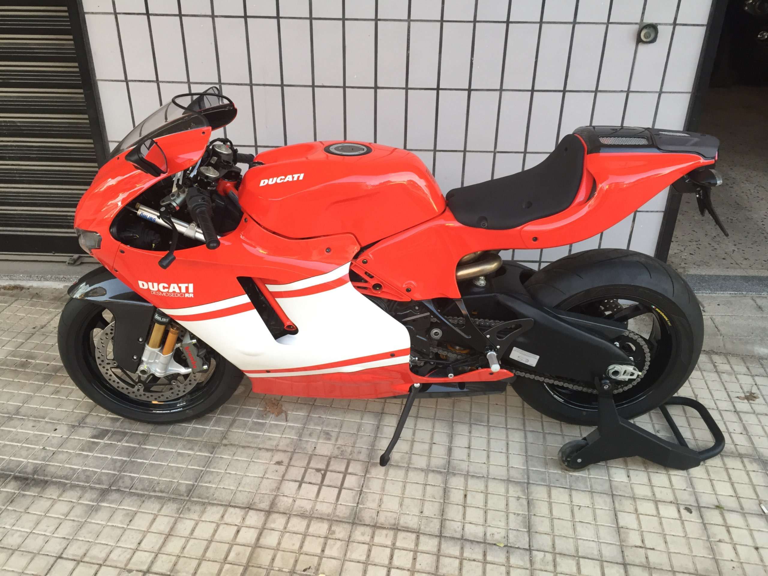 Ducati Desmosedici RR“Team Version”