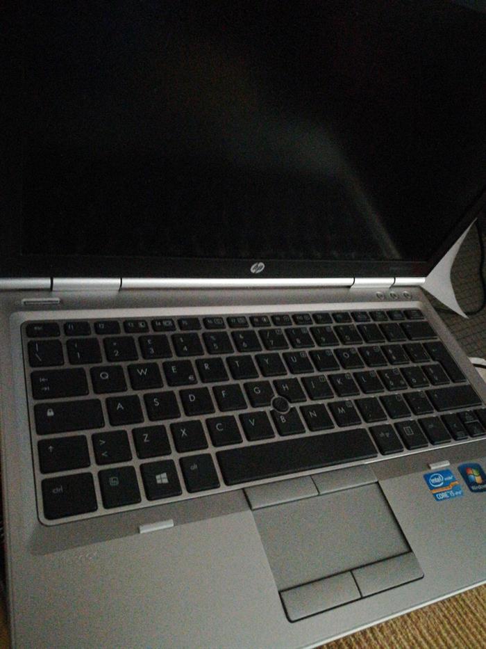 NOTEBOOK HP 2570 I5 8 GB RAM