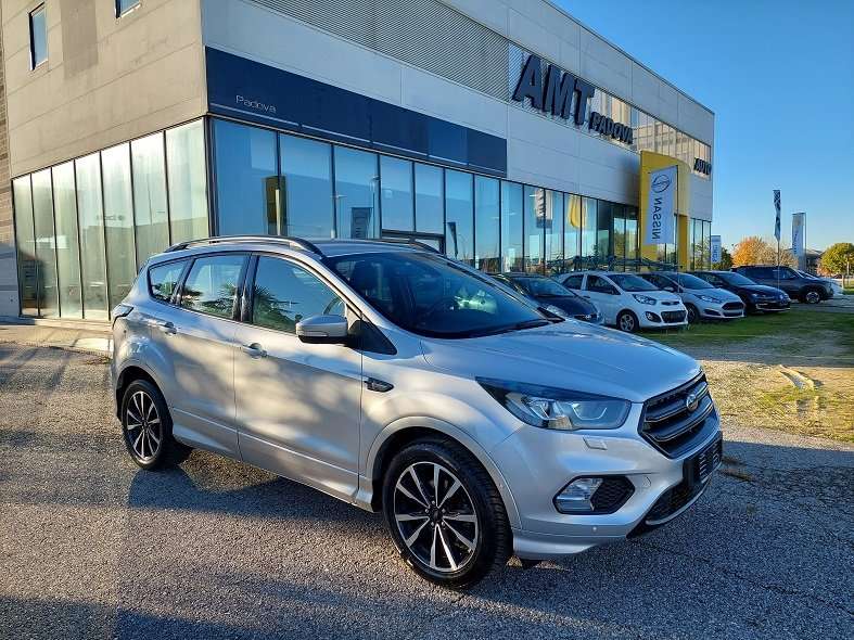 Ford Kuga1.5 ecoboost ST-Line