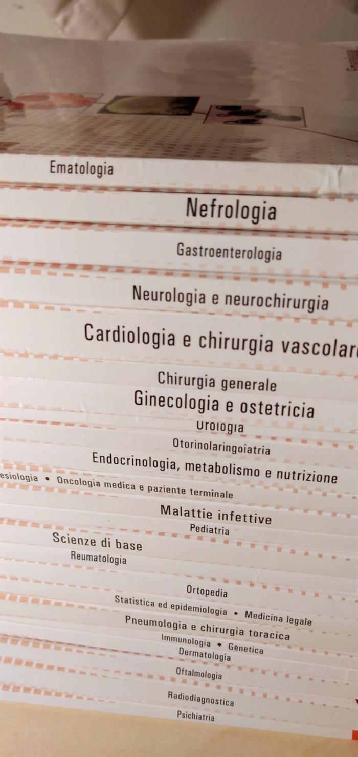 23 MANUALI CTO DI MEDICINA E CHIRURGIA