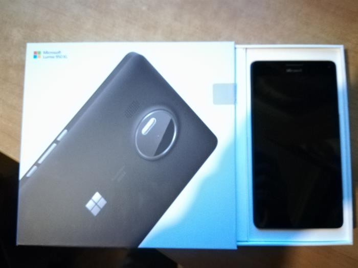 LUMIA 950 XL