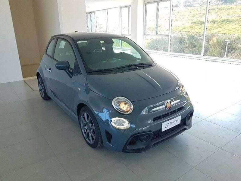 Abarth 5951.4 Turbo T-Jet 145 CV