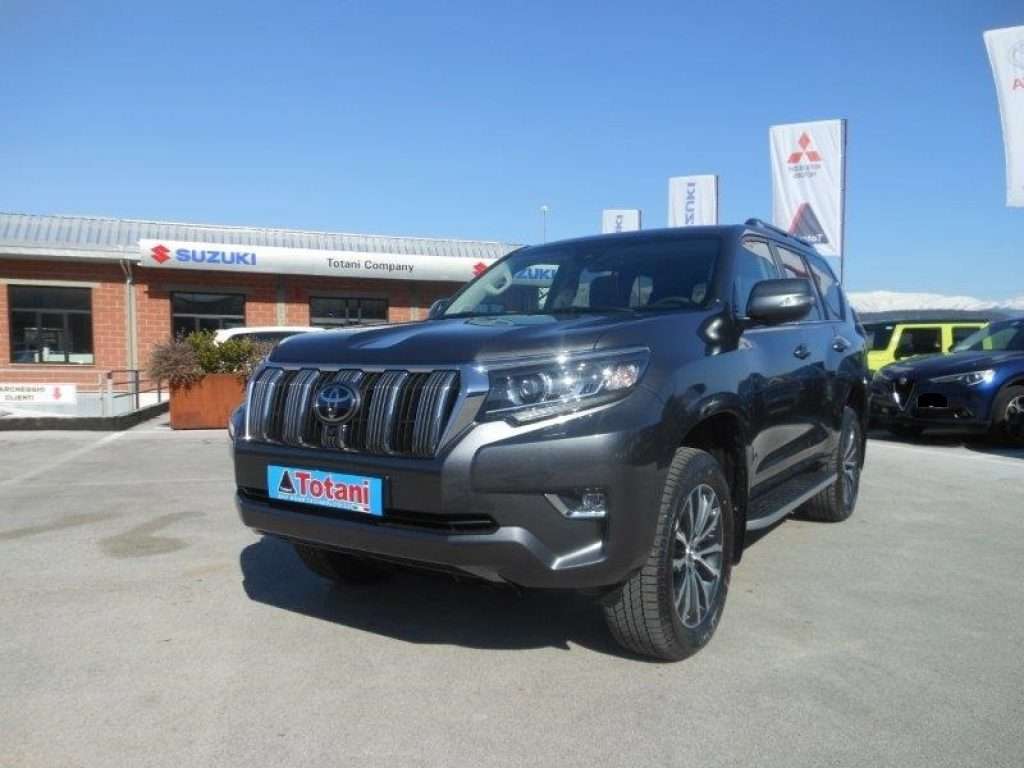 Toyota Land Cruiser2.8 D4-D A/T 5 porte Executive