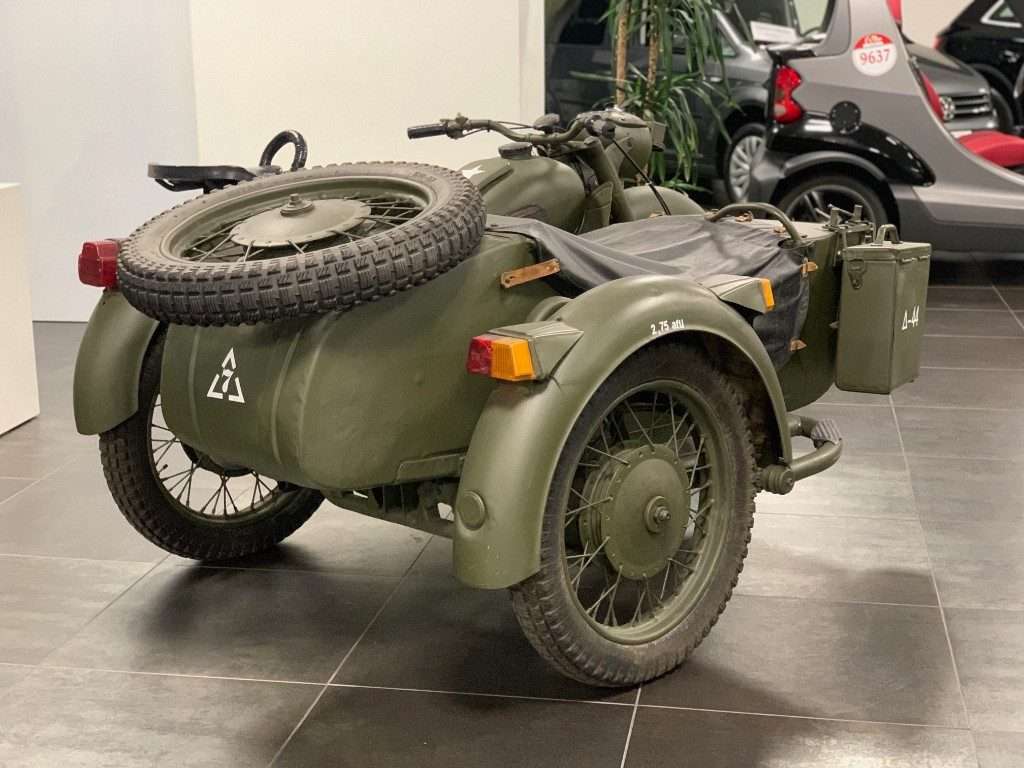 Dnepr MT 16 Sidecar militare TRAZIONE INTEGRALE