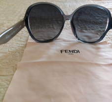 Occhiali da sole Fendi 