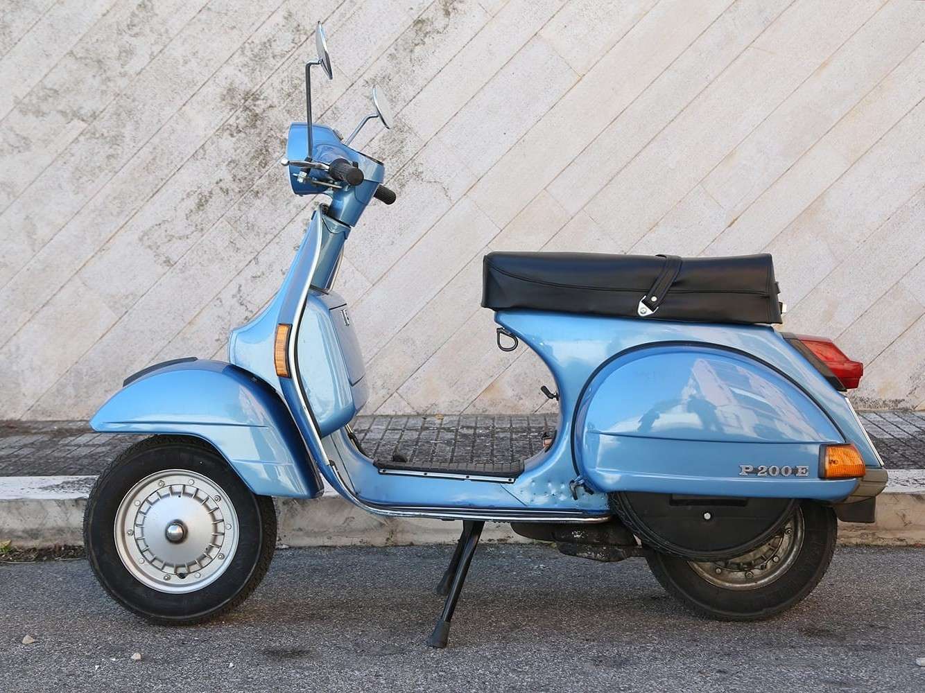 Piaggio Vespa 200 PE