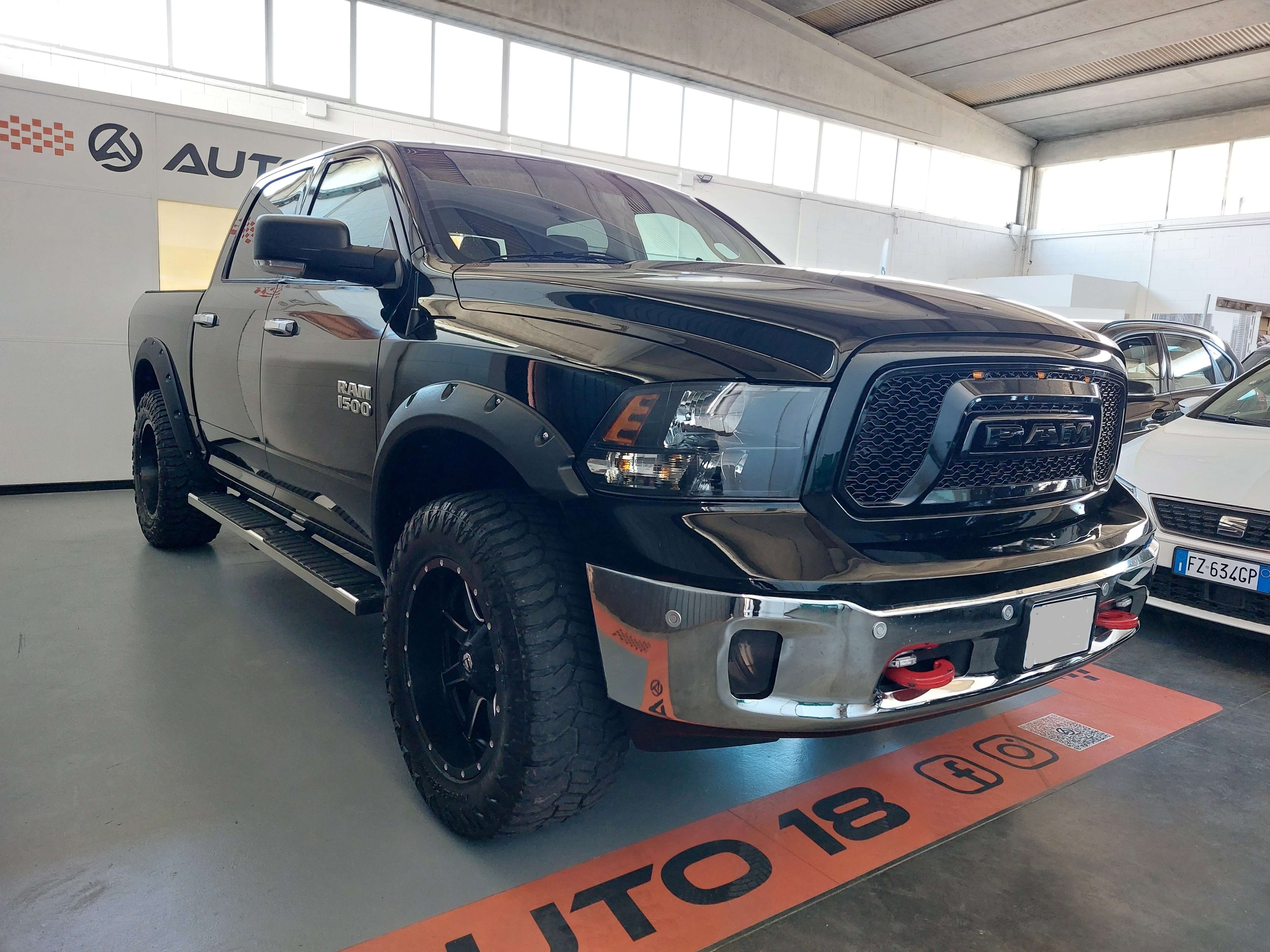 Dodge RAM1500 5.7 HEMI LONESTAR 4X4  BENZINA GPL