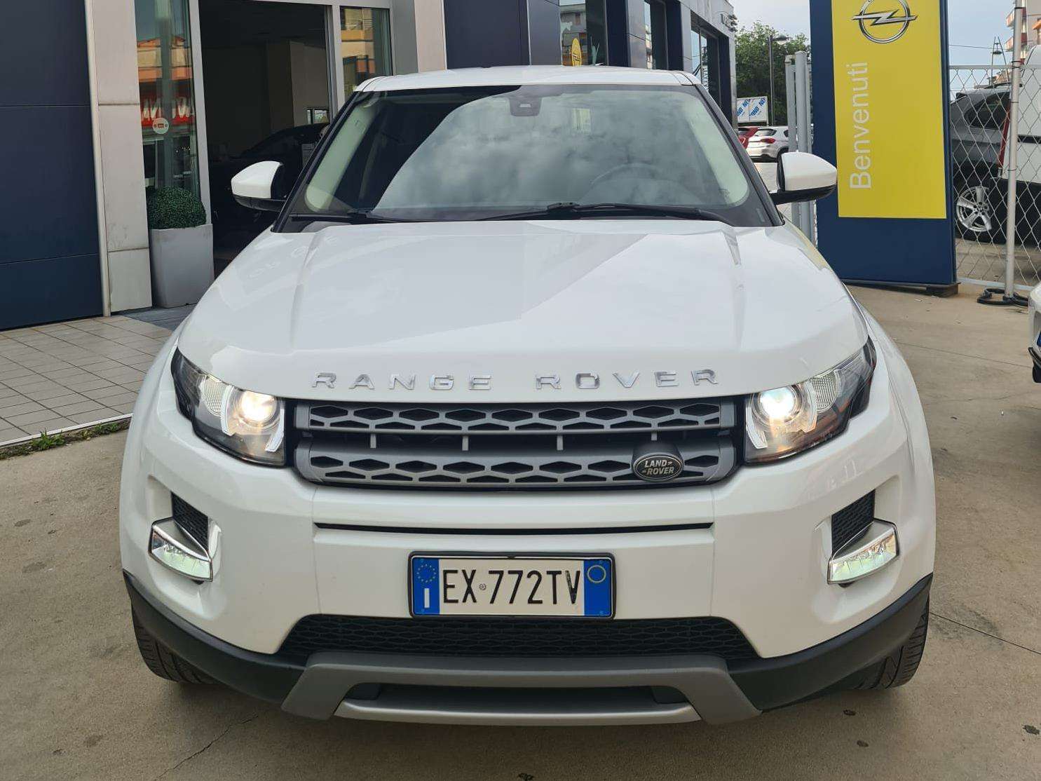 Land Rover Range Rover EvoqueEvoque 5p 2.2 sd4 Pure 190cv auto 9m