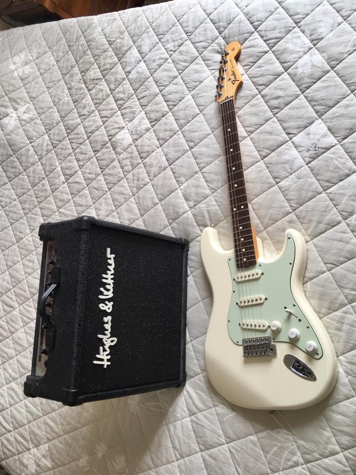 FENDER STRATOCASTER MESSICO NUOVA