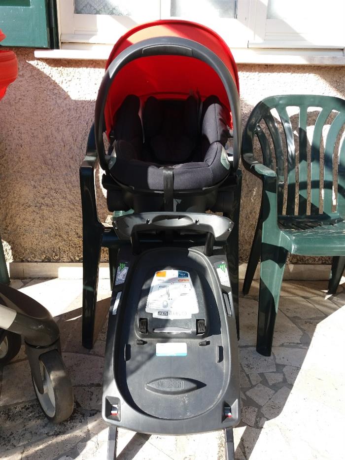 SEGGIOLINO AUTO STOKKE IZIGO