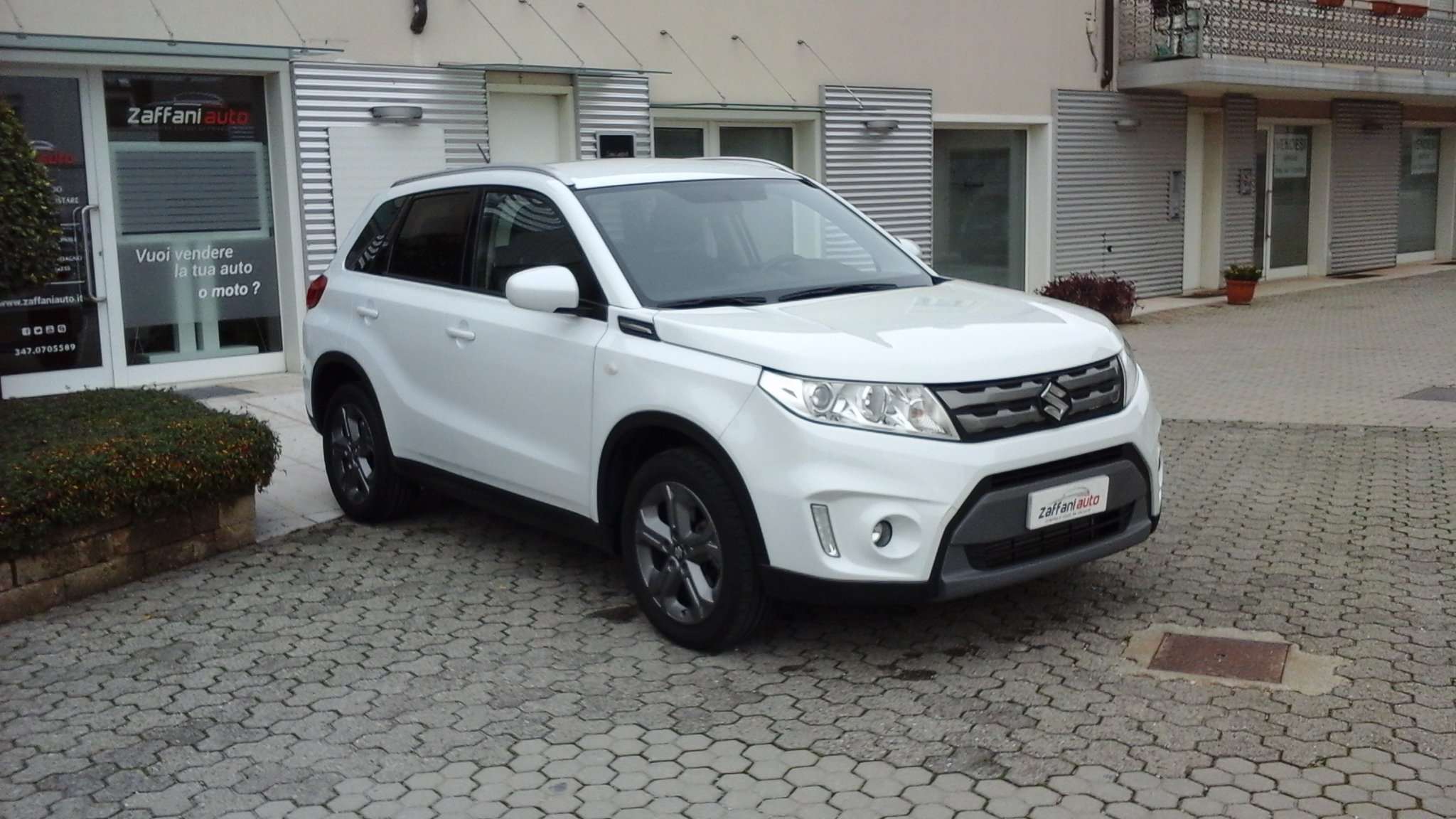 Suzuki Vitara1.6-Unico Prop.-2WD-Manuale-Service Suzuki