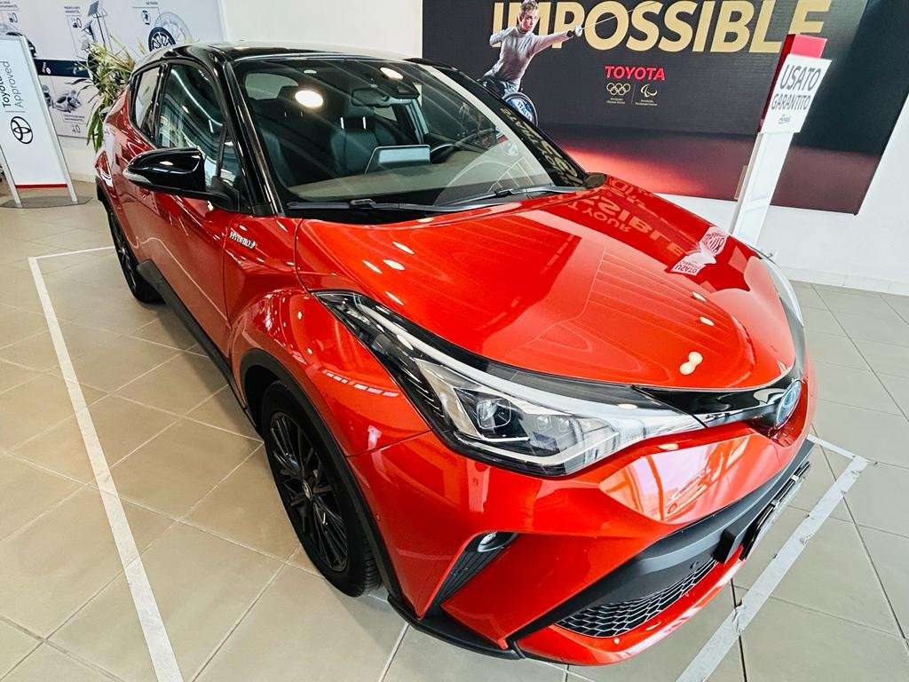 Toyota C-HRC-HR 2.0h Premiere e-cvt