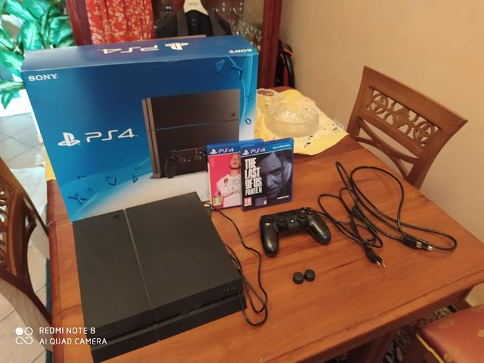 PS4 500 GB