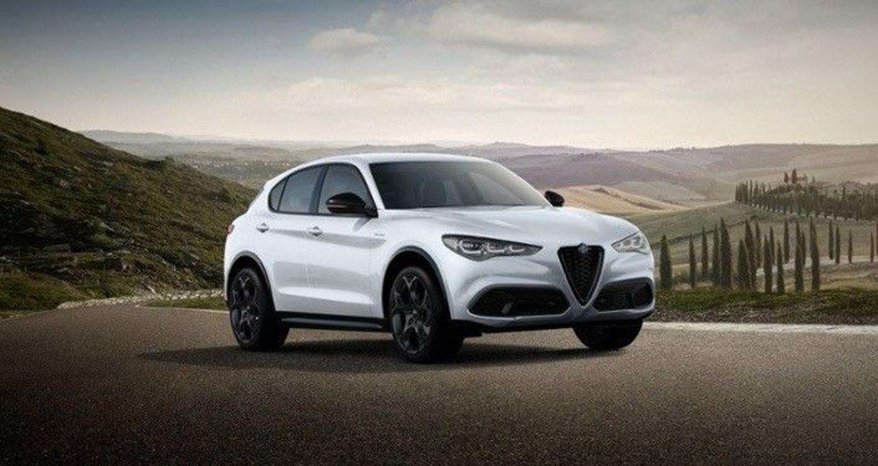 Alfa Romeo Stelvio2.2 Turbodiesel 210 CV AT8 Q4 Veloce MY23