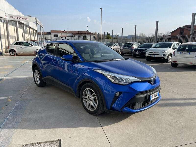 Toyota C-HR2020 1.8h Business e-cvt