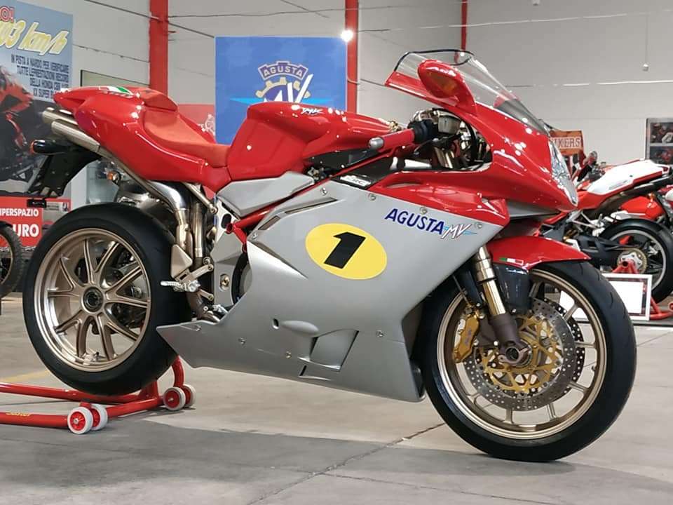 MV Agusta 1000 Agoedizione limitata