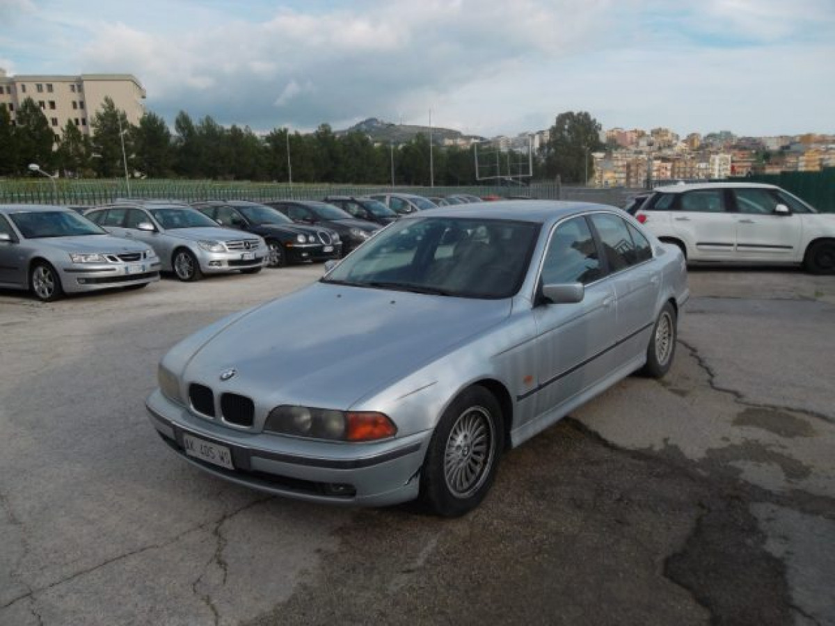 BMW Serie 5 (E39) 525tds turbodiesel cat