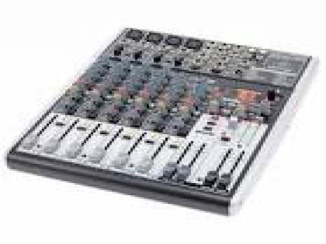 Beltel - behringer xenyx x1204usb mixer