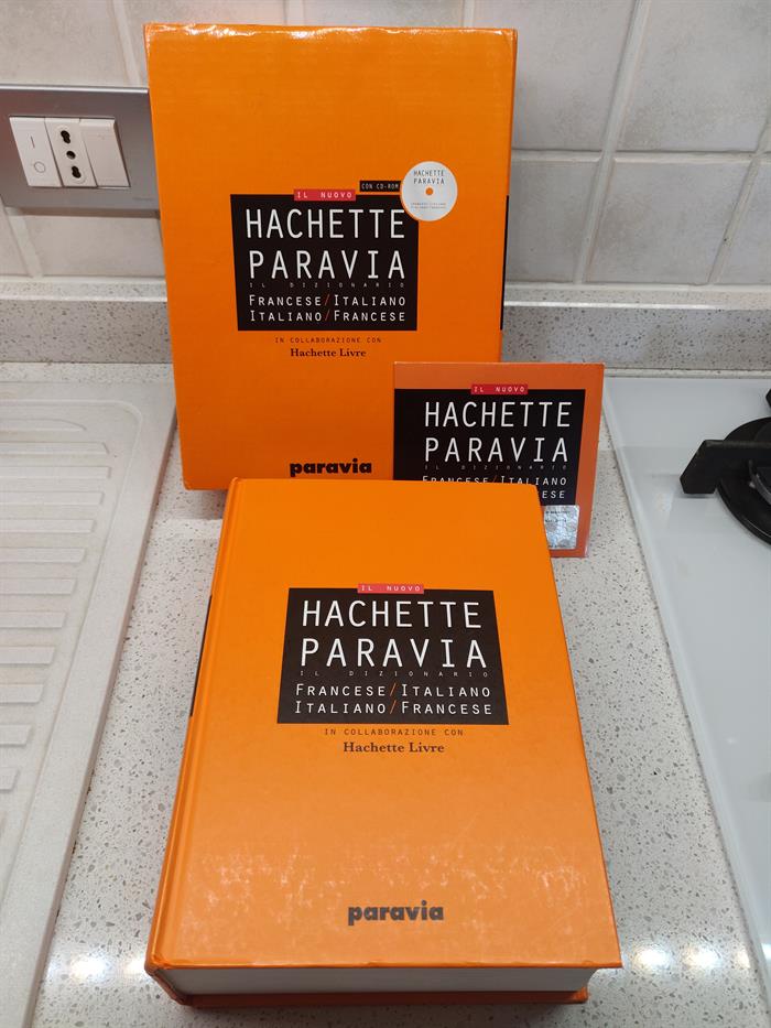 DIZIONARIO HACHETTE PARAVIA