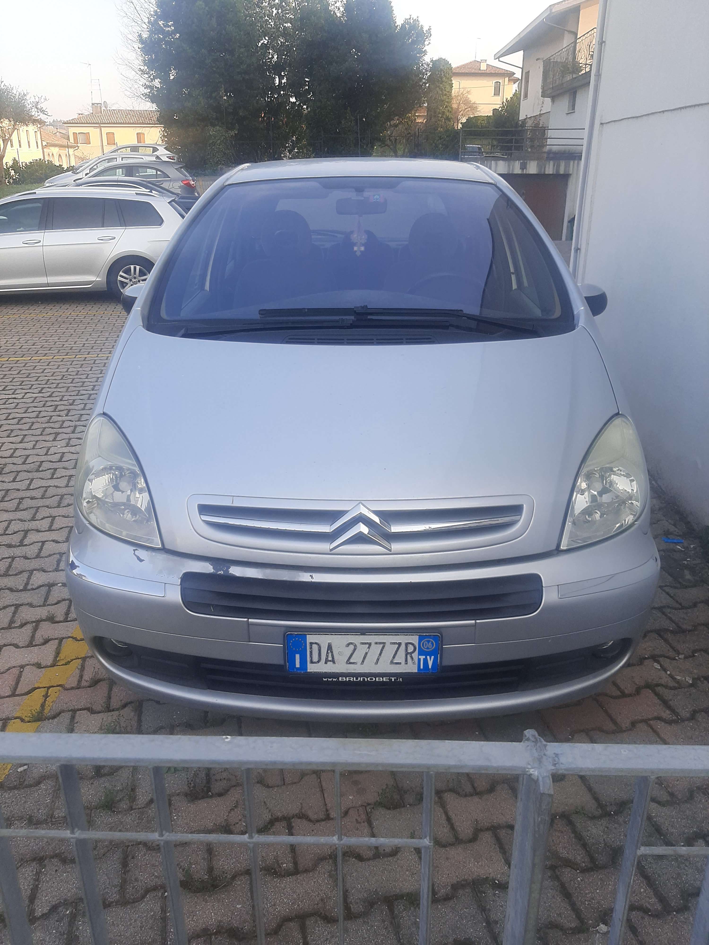 Citroen XsaraPicasso 1.6 hdi 16v Seduction 90cv