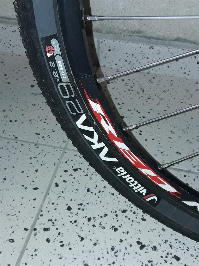 FOCUS RAVEN TAGLIA M CERCHI 29"