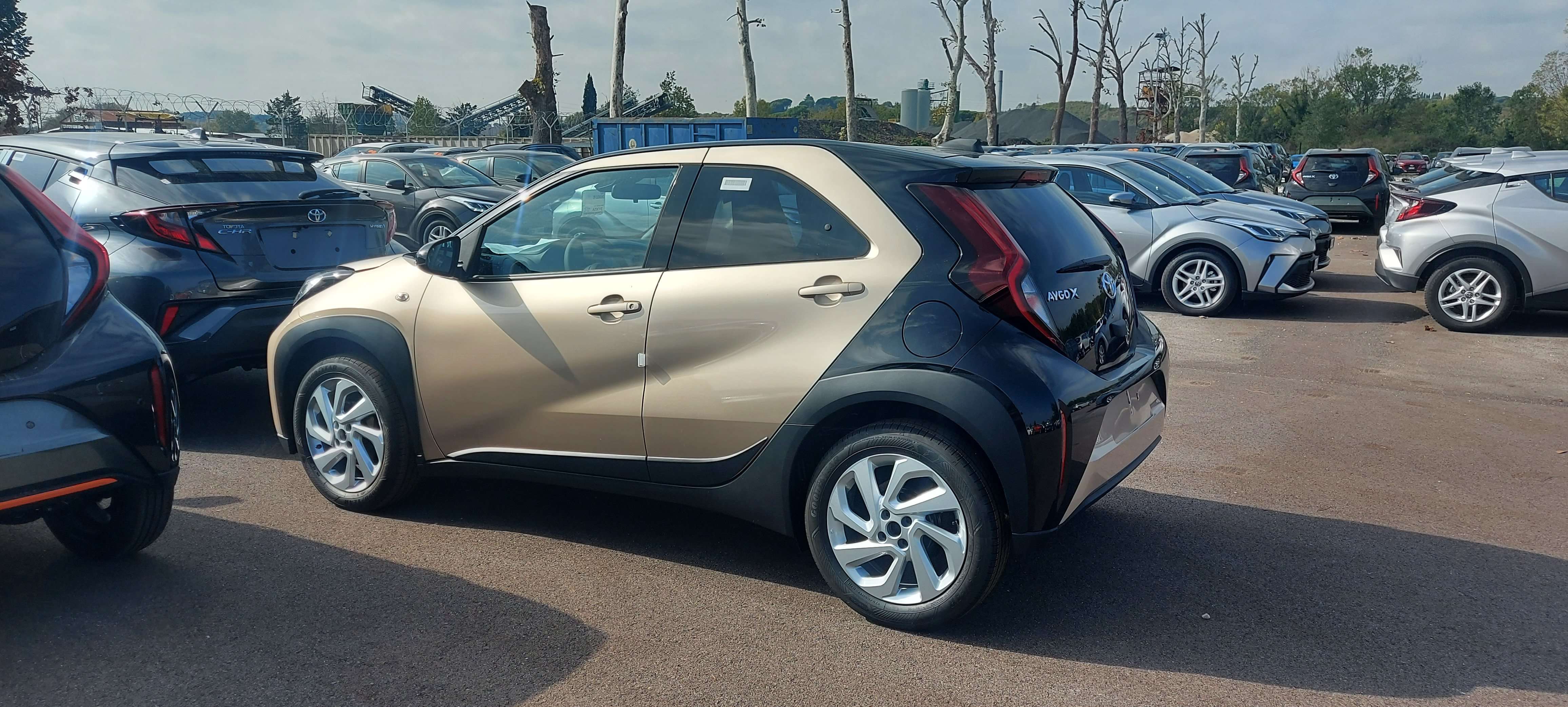 Toyota AygoX 1.0 Trend  72cv