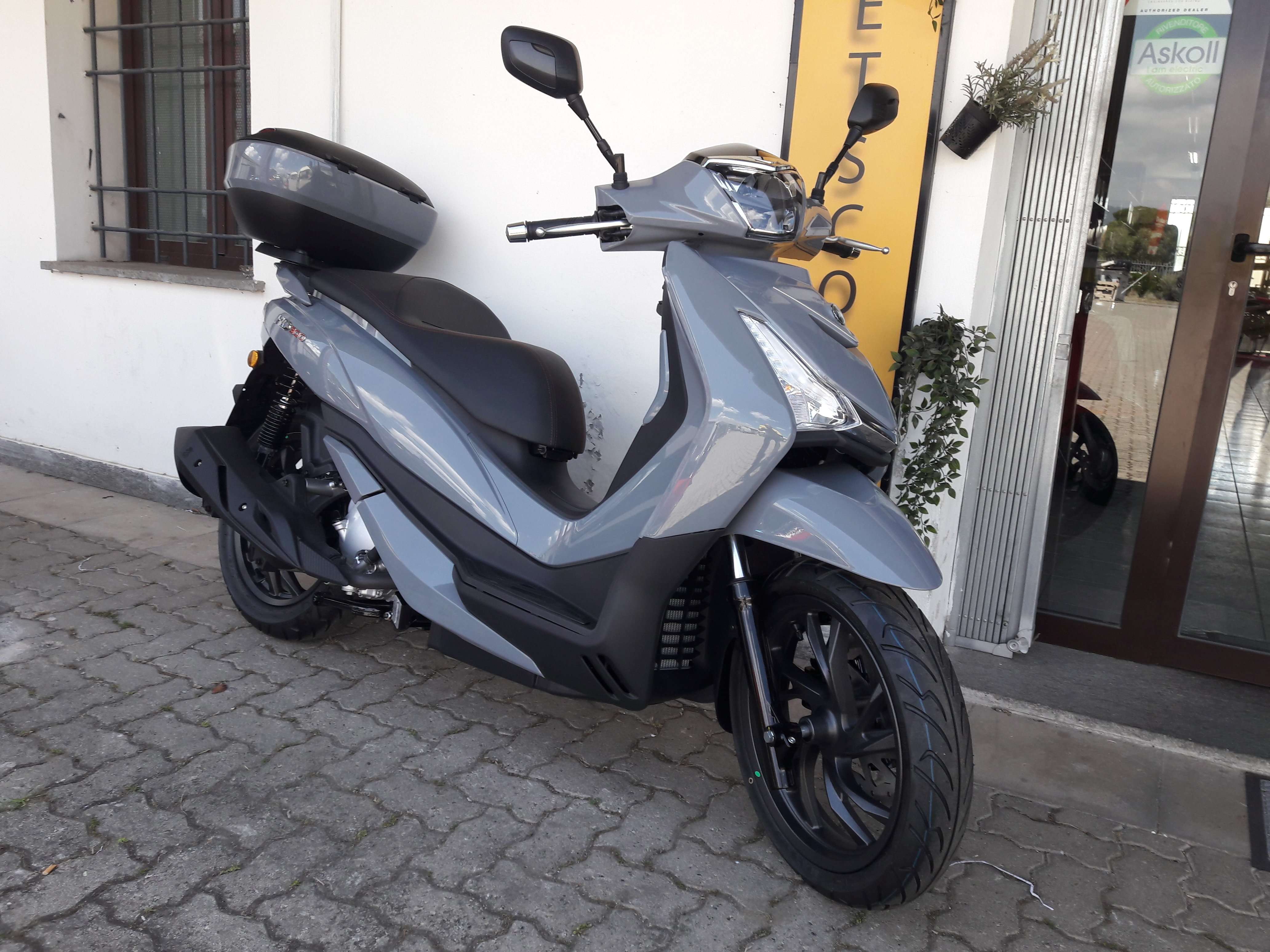 SYM HD 300sym hd 300 Euro5 ABS