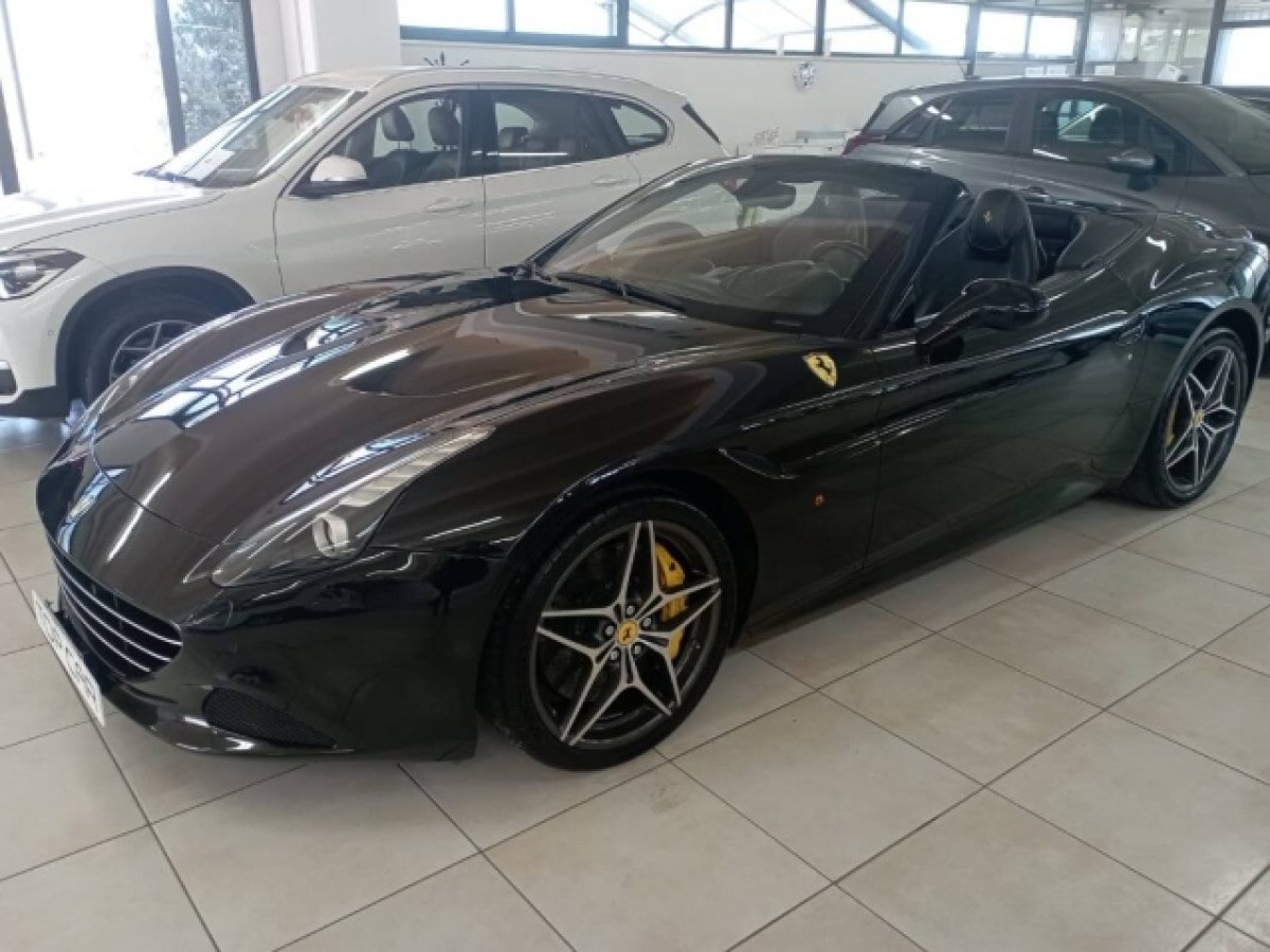 FERRARI California California T DCT