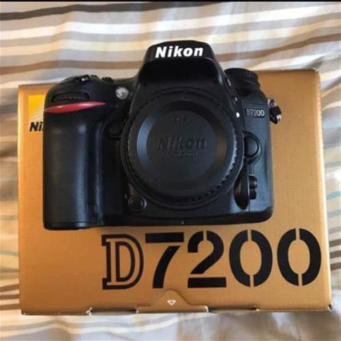 NIKON D7200 CORPO