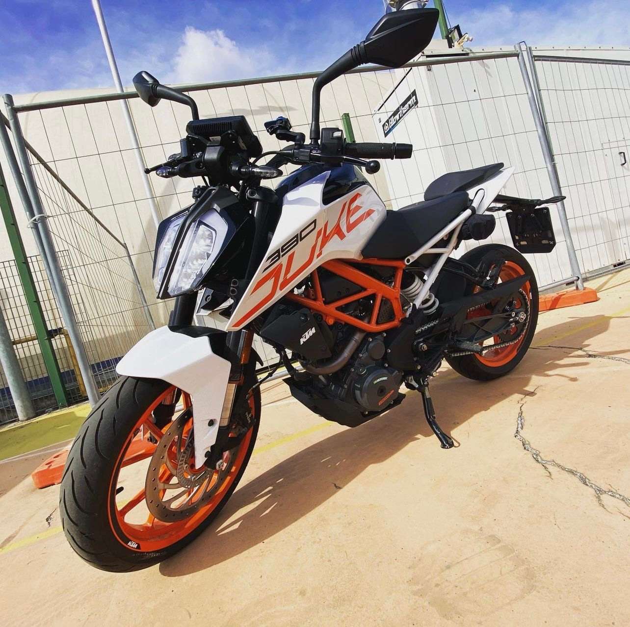 KTM 390 Duke