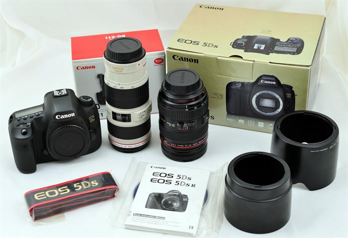 CANON 5DS BG-E11 GRIP & EF 24-702.8 +70-2004 L