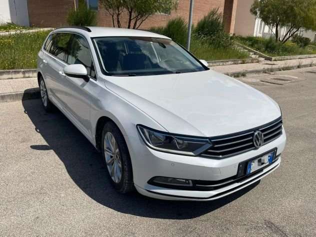 Volkswagen Passat VariantPassatVIII 2015 Variant 1.6 tdi Business 120cv dsg