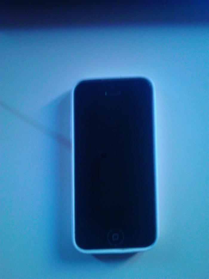 IPHONE 5C 8 GB