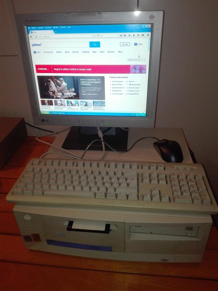 COMPUTER DA TAVOLO IBM