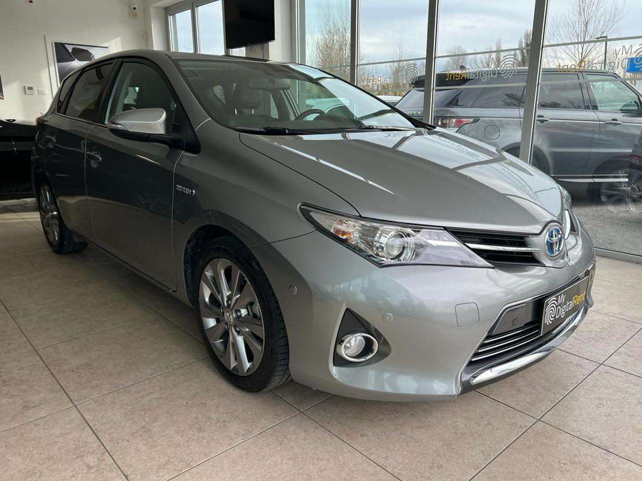 Toyota Auris1.8 Hybrid Lounge AUTOMATICA