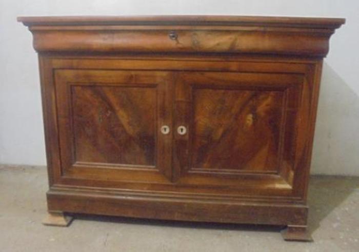 CREDENZA FRANCESE IN NOCE