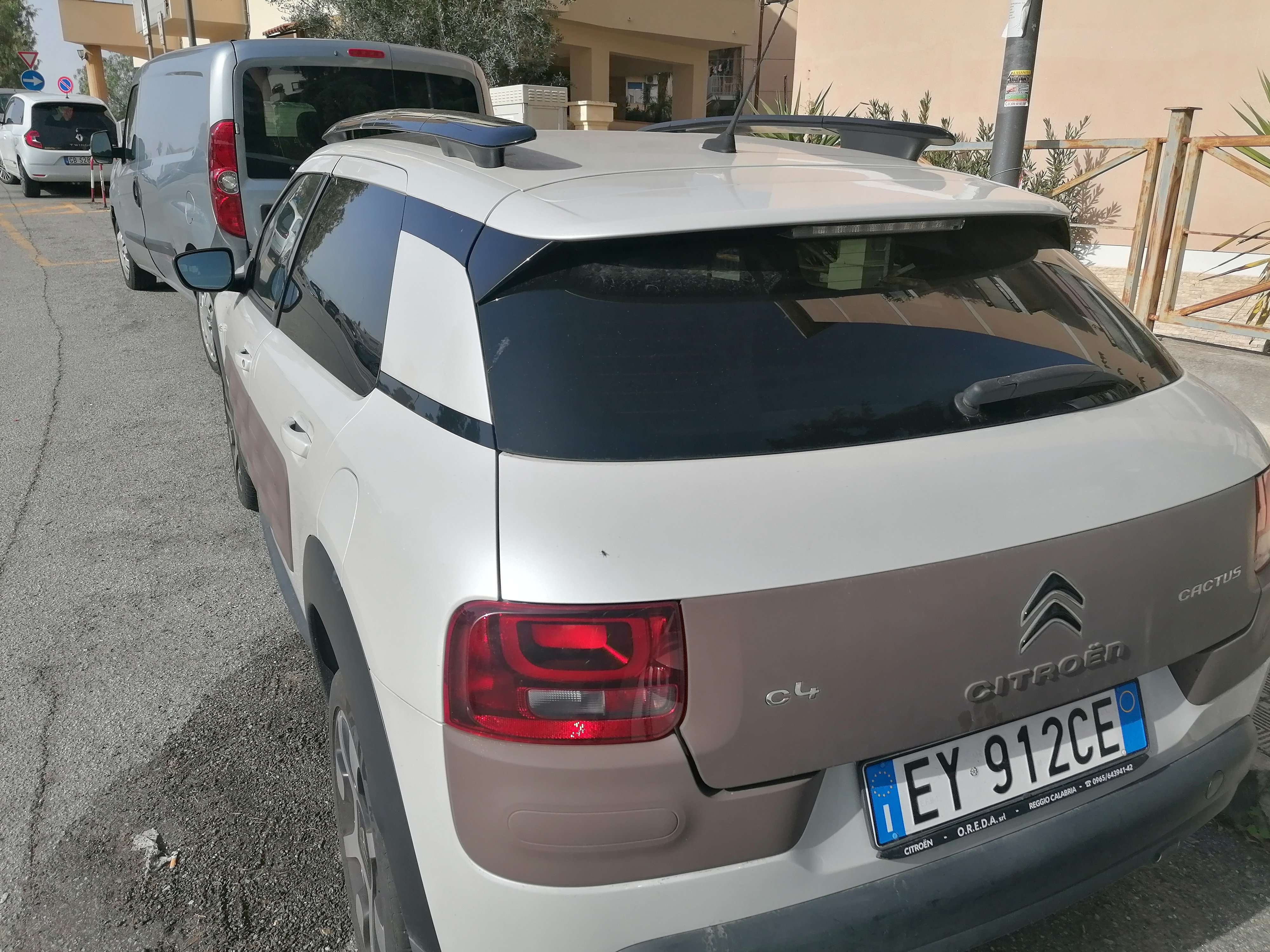 Citroen C4C4 Cactus 1.6 bluehdi Shine Edition 100cv