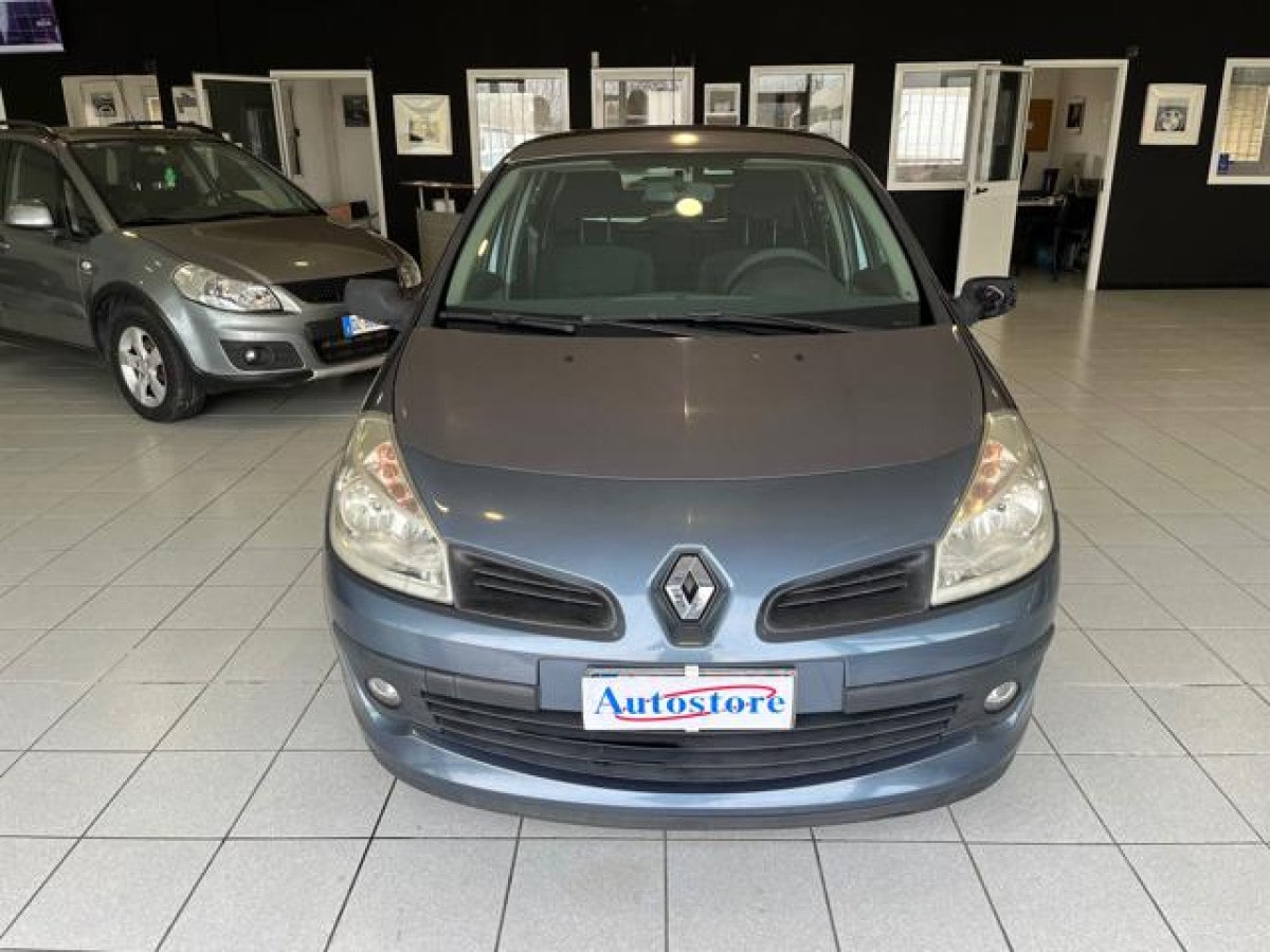 RENAULT Clio 3ª serie Clio 1.5 dCi 70CV 5 porte 4U Pack